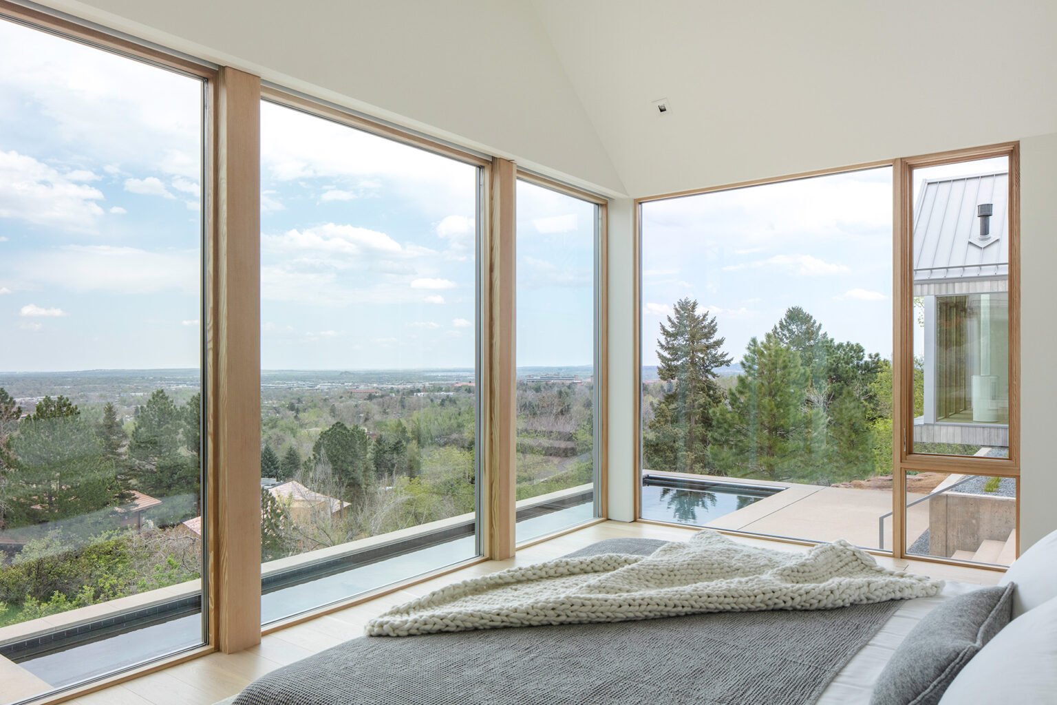 Awning / Casement - Loewen Windows